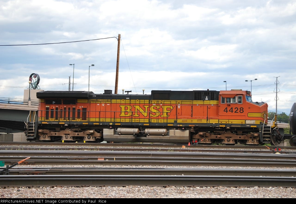 BNSF 4428